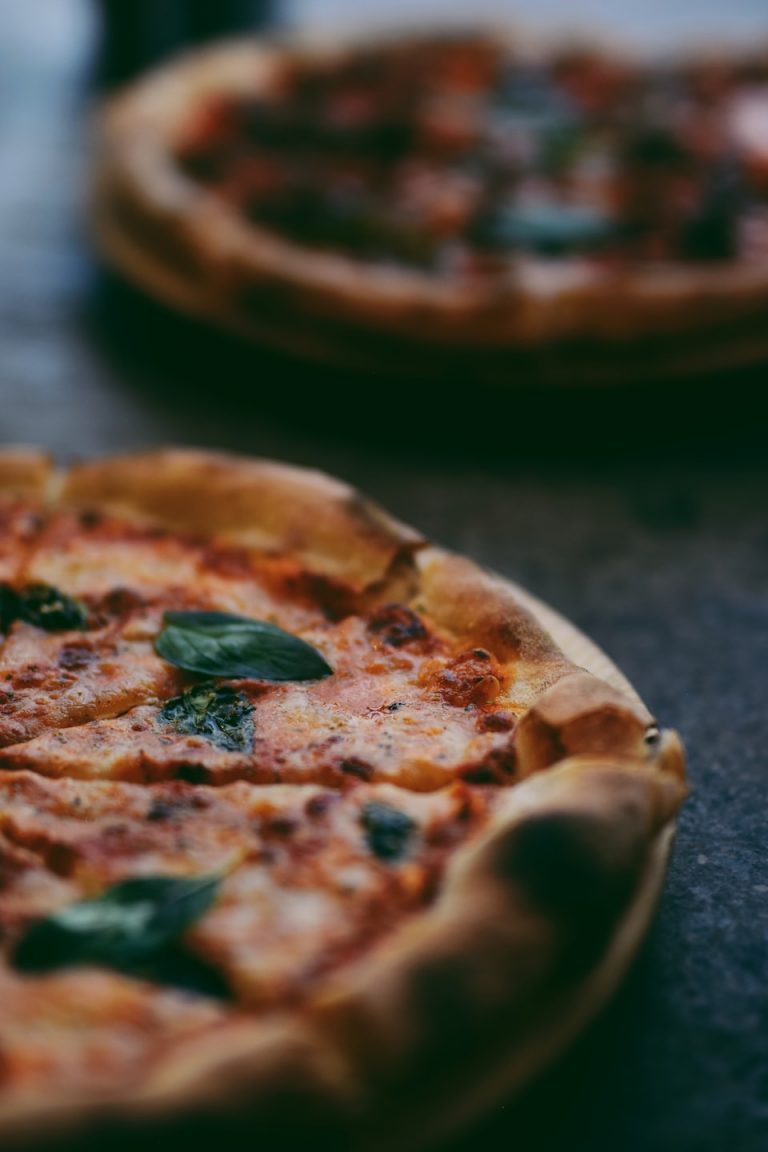 Home - Lucys Pizza.com
